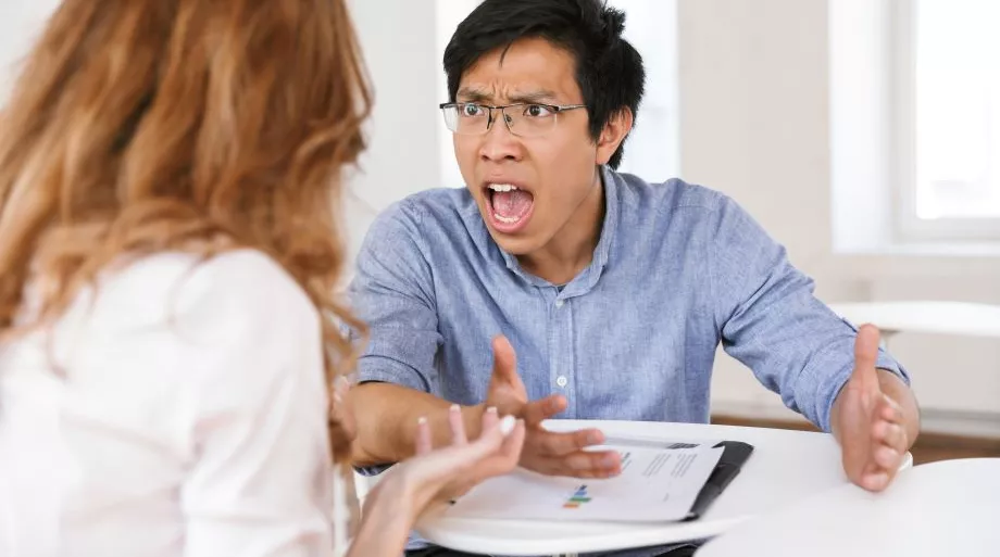 Comment gérer efficacement les actes d'insubordination au travail